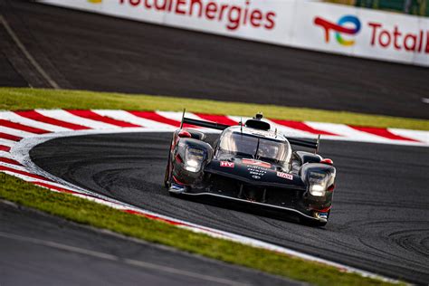 トヨタが発表したティザー画像 Autosport Web