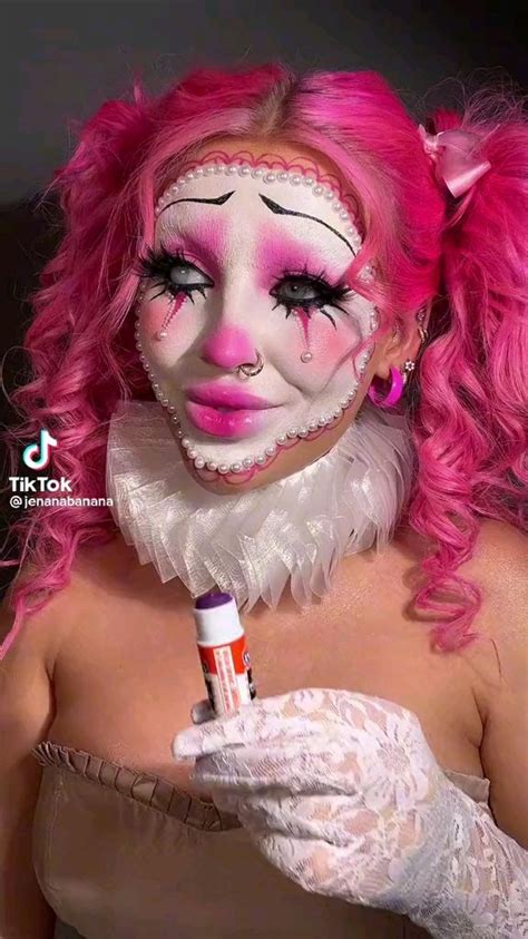 Tik Tok 🖤 Fall Halloween Decor Halloween Inspo Creepy Costumes