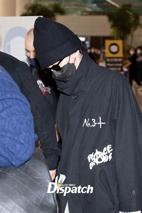 [현장포토] 끝 판 왕 등 장…지드래곤 공항패션 종결자 디스패치 뉴스는 팩트다