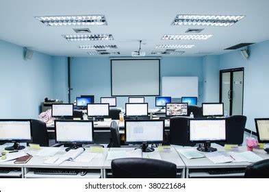 Computer Class Images Stock Photos Vectors Shutterstock