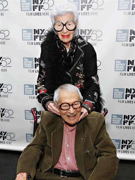 Iris Apfel And Carl Apfel S Marriage All About Their Decades Long Romance