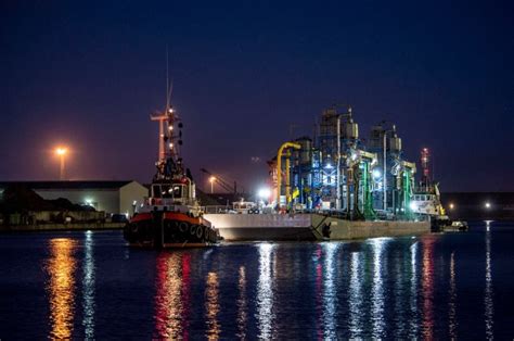 Tilbury Welcomes The Vesper Floating Bulk Terminal To Its New Base At London Container Terminal