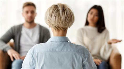 Most Common Questions Sex Therapists Get Asked