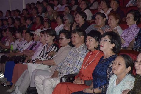 “Хариу нэхдэггүй ачтан” хүндэтгэлийн арга хэмжээ боллоо