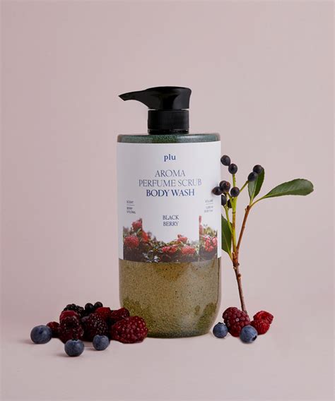 플루 아로마 퍼퓸 스크럽 바디워시 블랙베리 1000ml 각질저자극대용량 에이블리