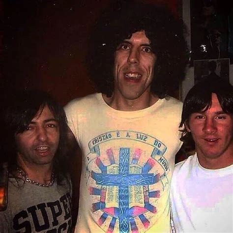 Carca El Músico Increíble Entre Un Homenaje A Spinetta El último