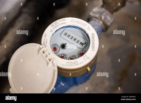 Analog Meter For Water At Debra Schaper Blog