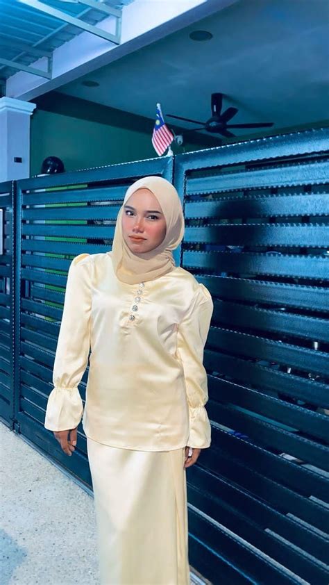 Fesyen Wanita Idea Awek Tudung Satin Untuk Disimpan Hari Ini Fesyen Hijab Rambut Emo
