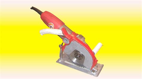 РУЧНАЯ ЦИРКУЛЯРКА ИЗ БОЛГАРКИ (УШМ). MANUAL OF circular saw grinder ...