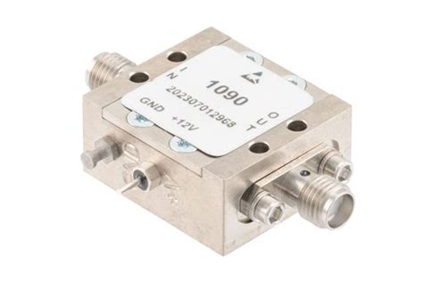 20 Db Nf Low Noise Amplifier Operating From 10 Mhz To 8 Ghz With 41 Db Gain 20 Dbm P1db And Sma