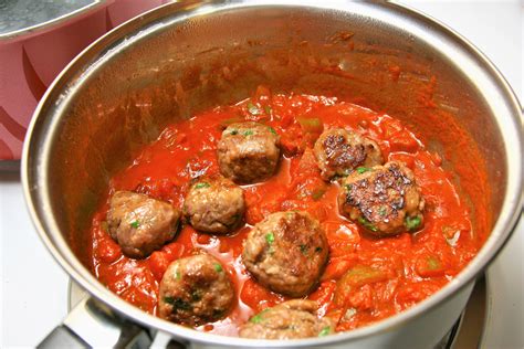 Boulettes De Bœuf Sauce épicée Julienutrition Simple And Tasty