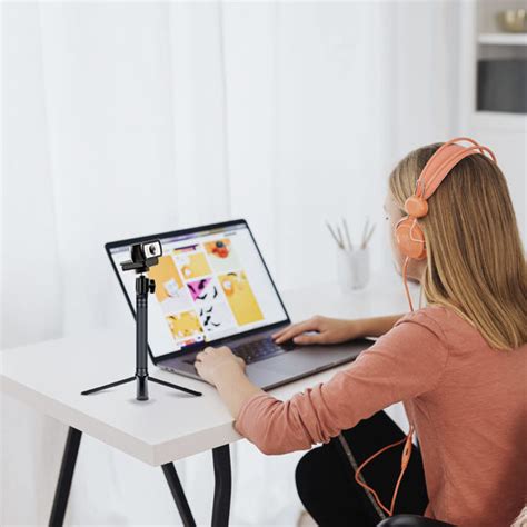 Getuscart Jcwiny 30 Tall Webcam Stand Tripod Extendable Desktop