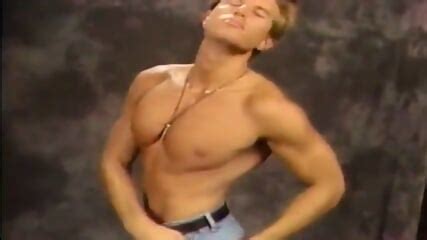 1980s Stripper… Sexy Guy Nice Uncut Cock Eporner