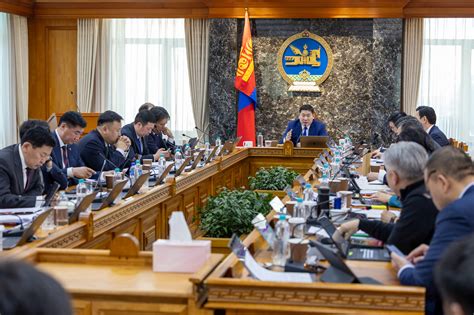 Засгийн газрын ээлжит хуралдаан ЭХЭЛЛЭЭ