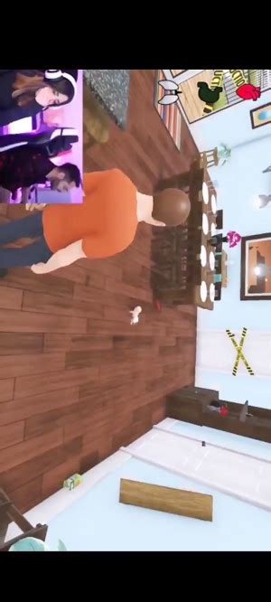 بازی های چرت و پرت کوروش میا و کوروش