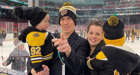 Who Is Tomas Noseks Wife The Hockey Players Longtime Partner Eliska