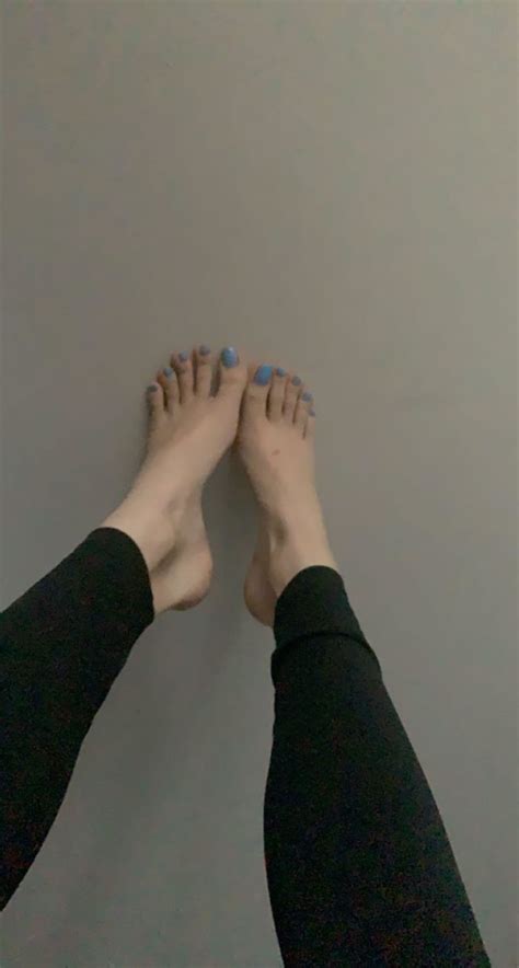 Amateur Feet And Toes Feetplaza