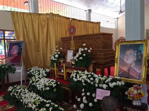 หลวงตา วารสารสันตยาภิวัฒน์ วัดหนองนกกด หลวงตาแหวน ทยาลุโก