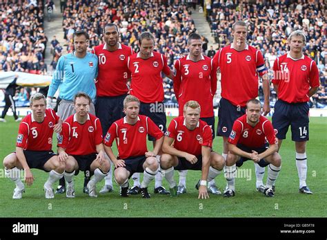 The Norway Team Pose For Group Photo Prior To Kick Off Hi Res Stock