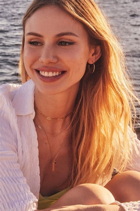 Image Of Scarlett Leithold Image Of Scarlett Leithold