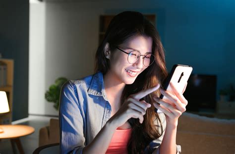 When To Wear Blue Light Glasses Rock Optix