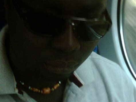 Qwami Qwami Twitter