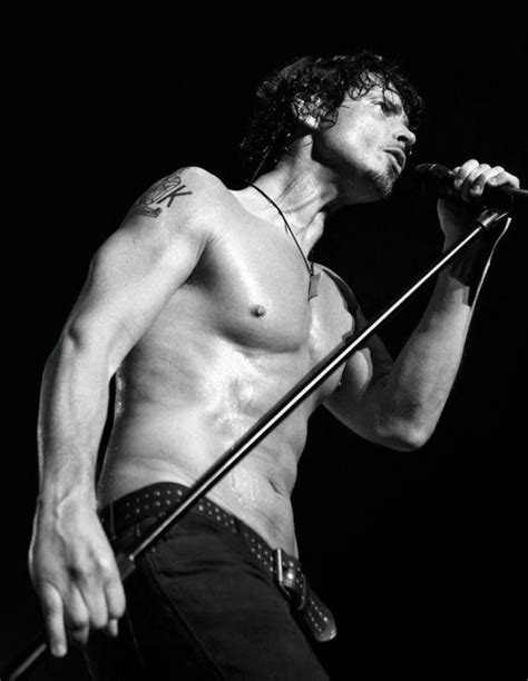 Chris Cornell Black And White Chris Cornell Chris Celebrity Workout