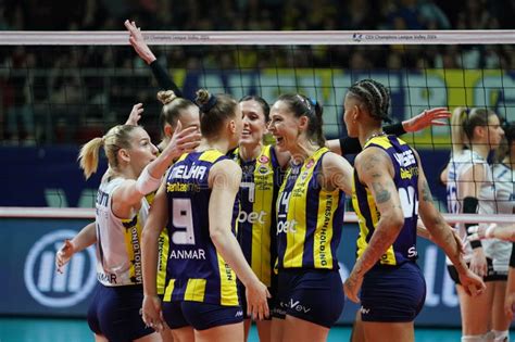 Fenerbahce Opet Vs Allianz MTV Stuttgart CEV Champions League Volley ...
