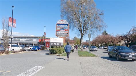 Vancouver Canadas Hidden Beauty East 49th Avenue Elliot To Kerr