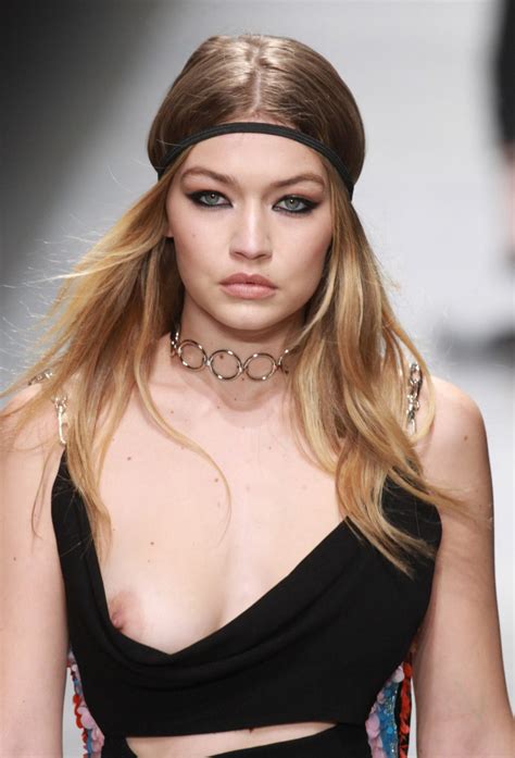 Naked Gigi Hadid Added By Thehawk