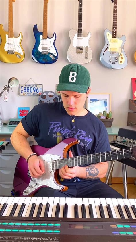 Jazz Funk Loop 🌴 Testing The Cfg Cable Free Guitar With A Little Loop Inspired By A Lesson