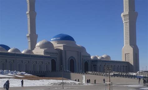 موقع المدينة الإخباريه مسجد أستانا الكبير معلم إسلامي رائع في كازاخستان