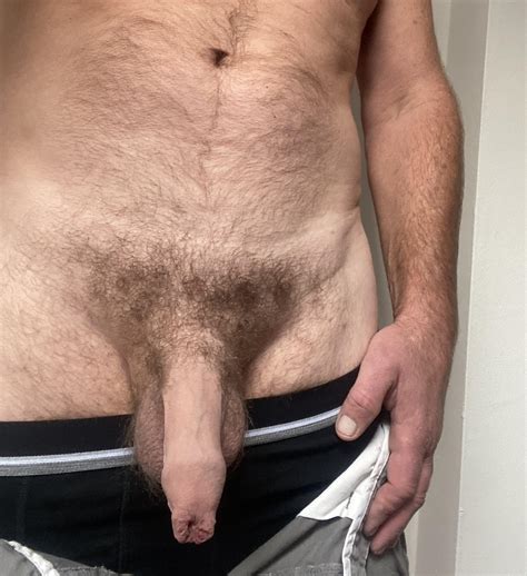 Yo Letting It All Hang Loose R Skinoverhang