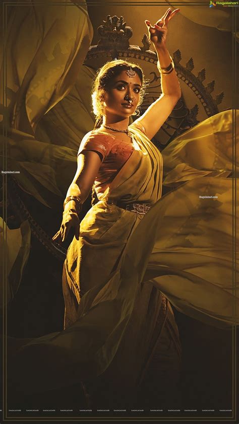 Pin By Guravareddy On Begumpet Dance Photography Poses Bharatanatyam