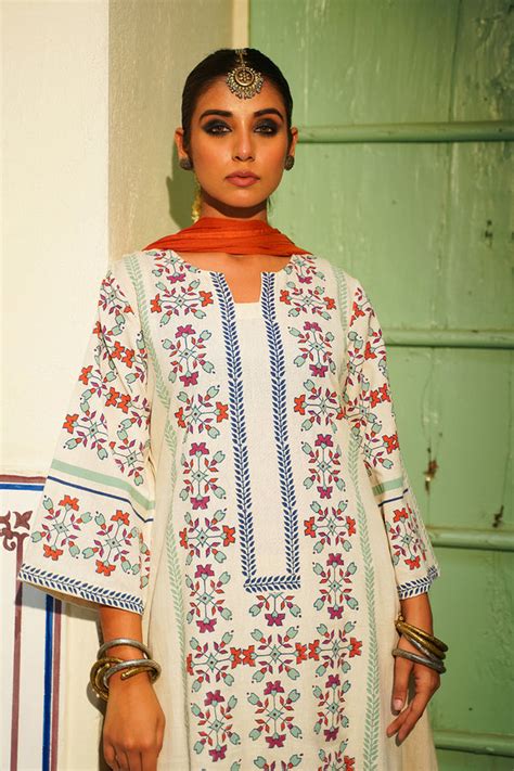 Womens Morroccon Suit Thehomeaffairjaipur