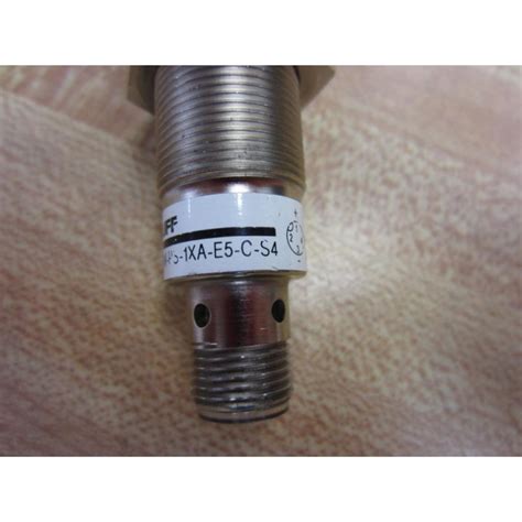 Balluff BOS M PS XA E C S Proximity Sensor BOS MPS XAE CS Used Mara Industrial