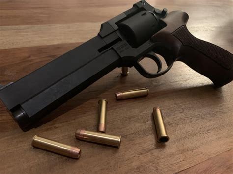 Is There An Airsoft Version Of This Gun It Looks Super Rare R