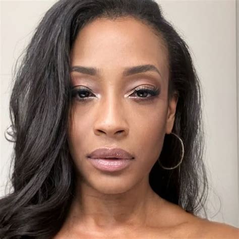 Snazzyforyou • Threads Say More