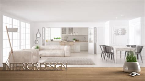 나무 테이블 책상 이나 선반 화분된 잔디 공장 집 열쇠와 3d 글자 단어 인테리어 디자인을 만드는 스 칸디 나 비아 거실 프로젝트 개념 복사 공간 배경 흐리게 Draft