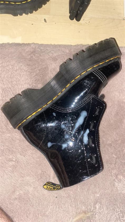 Cum On Sisters Dr Martens😍😍 Rbootlovers