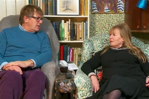 Gogglebox Mary Killen Viral Snap Real Glamour Model Behind Sizzling Photo Daily Star