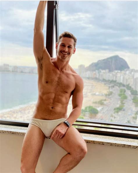 Max Emerson Xanthos Men