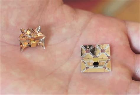 Origami Robot D Nemi Ba L Yor