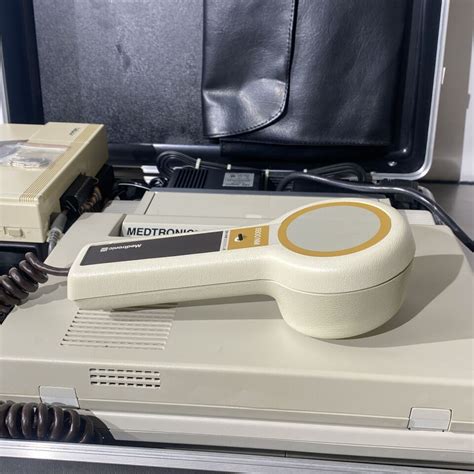 Used Medtronic 8810 Synchromed Pacemaker Programmer With Thermal