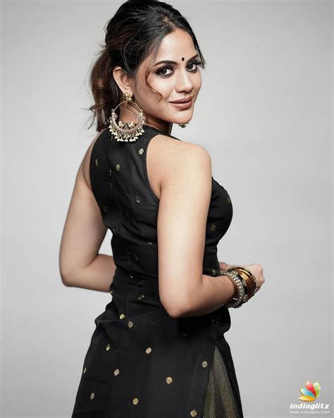 Aishwarya Dutta Photos Kannada Actress Photos Images Gallery