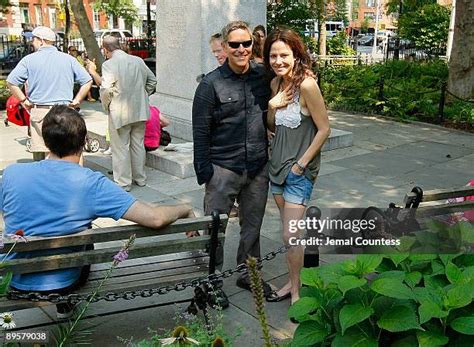 And Ostroy Photos Et Images De Collection Getty Images