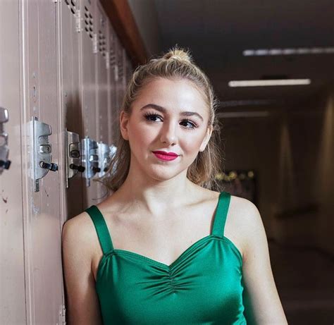 Pin By Scott Robb On Chloe Lukasiak Chloe Lukasiak Dance Moms Girls