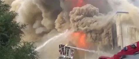 15死25伤的吉林长春7 24婚纱城重大火灾调查报告公布，指出长春市政府和消防救援机构存在问题 知乎