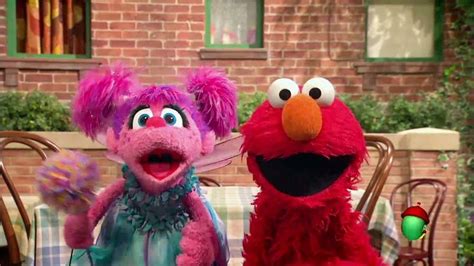 Sesame Street On Treehouse Everyday At 6PM ET Sesame Street Tree House Sesame