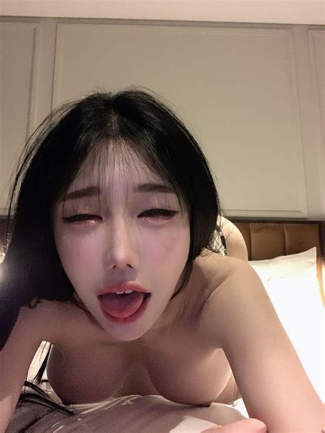 Yunjin 4 Albums Moon Night Snap Yunjin Your Yunjin 026